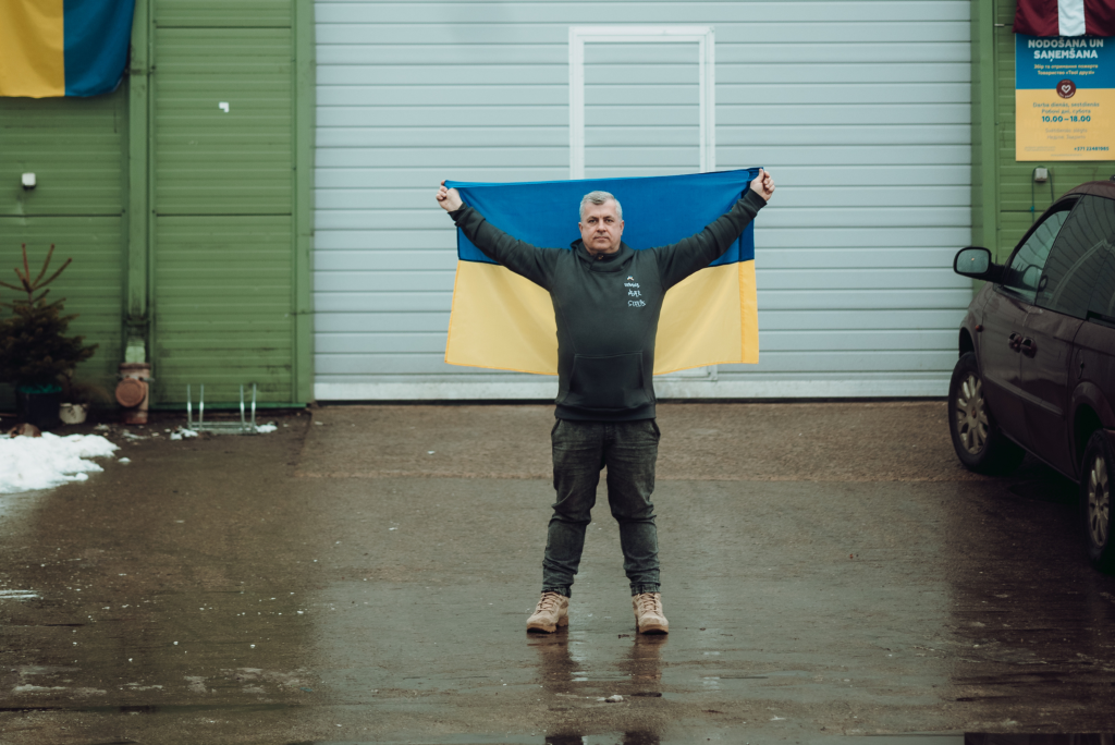 Komanda - Tavi Draugi